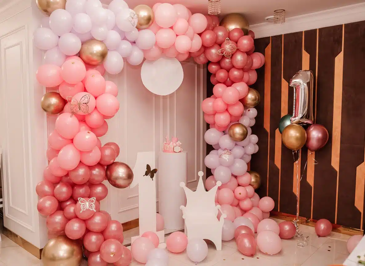 How You Can Jazz Up Your Party With A DIY Balloon Arch