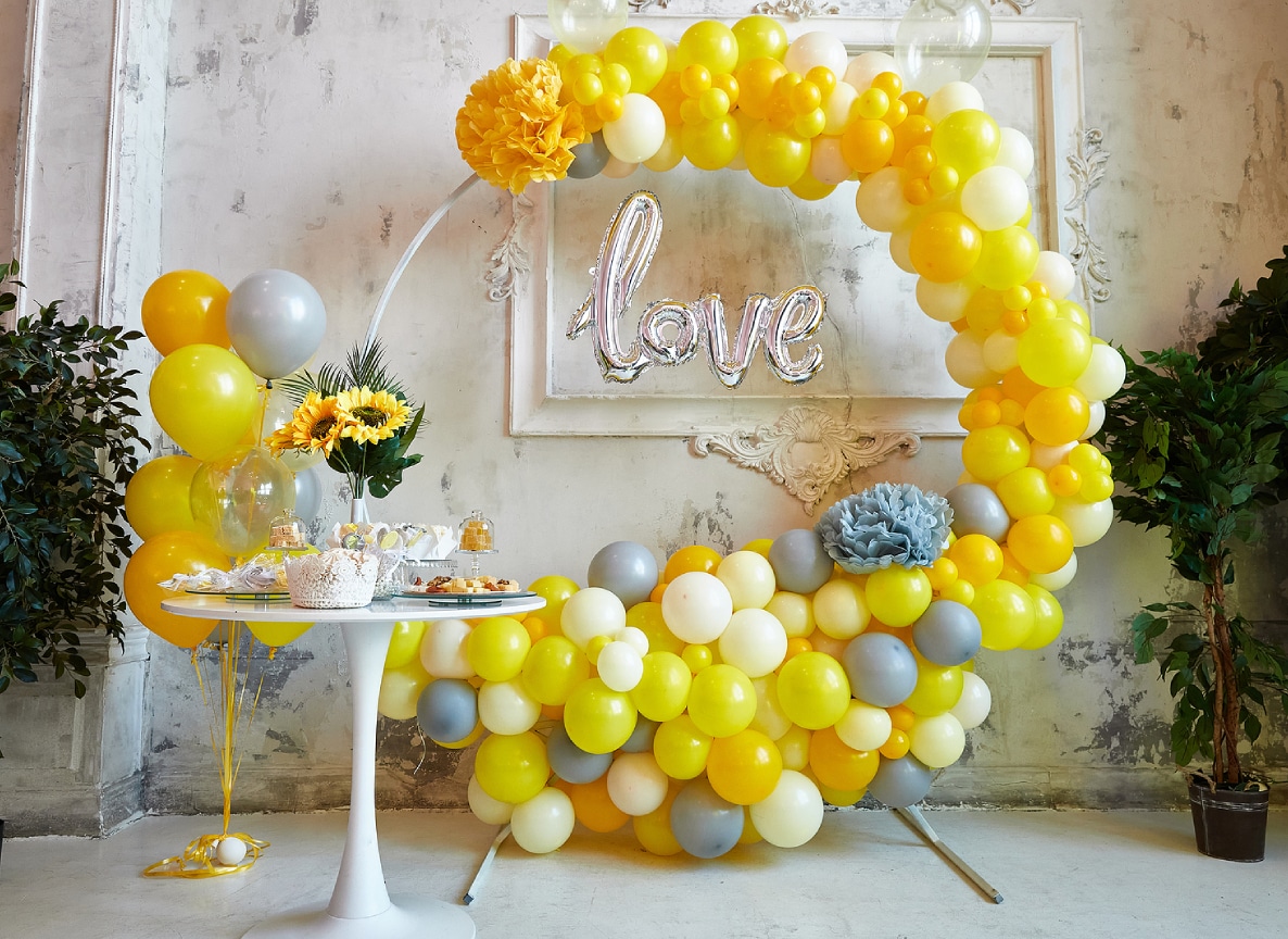 History of Balloons: From Ancient China to Modern Parties